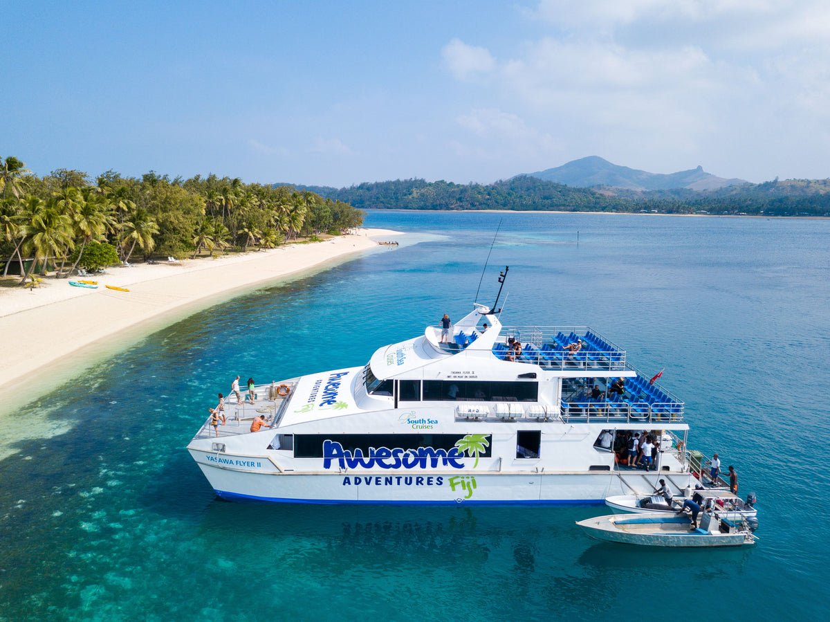 Sawa-i-Lau Caves - Yasawa Islands – Aqua Tours Fiji